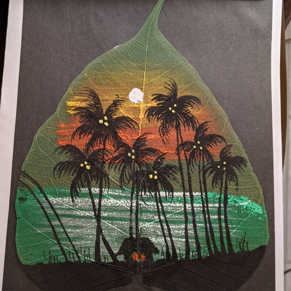 Accents | Hand Painted Banyan Leaf Skeleton | Poshmark